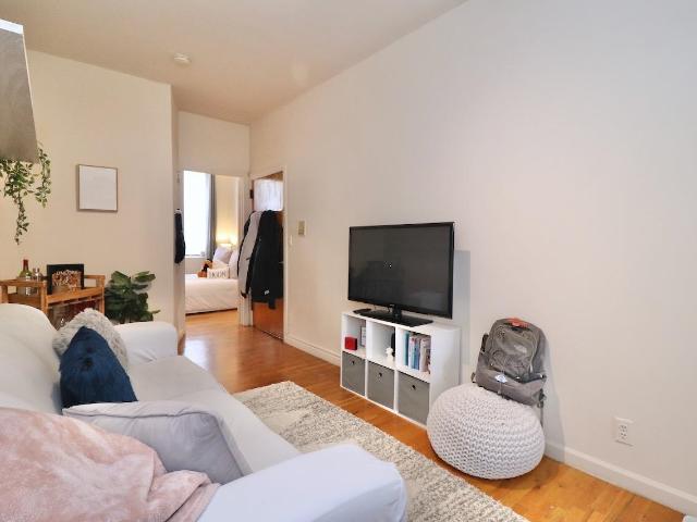 510 Adams St # 2R