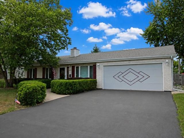 510 Burr Oak Dr, Lake Zurich, IL 60047