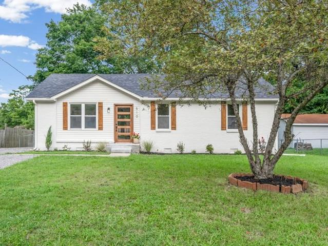 510 Ginkgo Dr, Clarksville, TN 37042