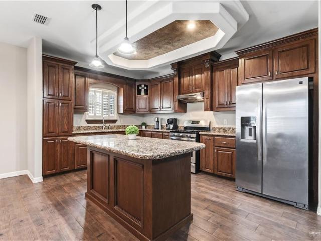 510 Greystone Circle