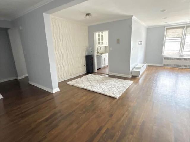 510 Dubois Ave 3 C
