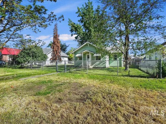 510 E 5th Street