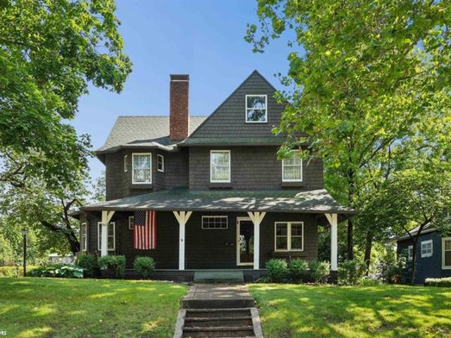 510 E Washington St, Mount Pleasant, IA 52641