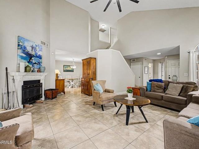 510 E Wescott Dr, Phoenix, AZ 85024