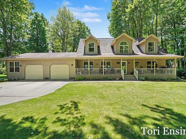 510 E General St, Sheridan, MI 48884