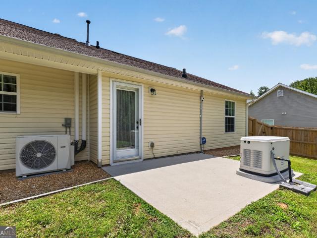 510 Embassy Walk