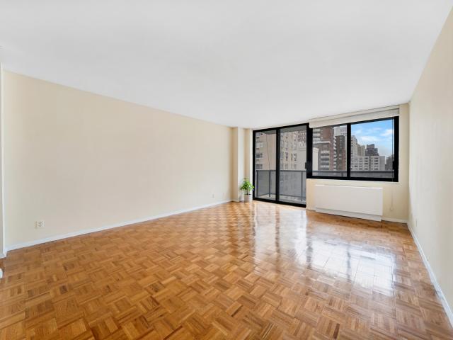 510 East 80th Street, New York, NY