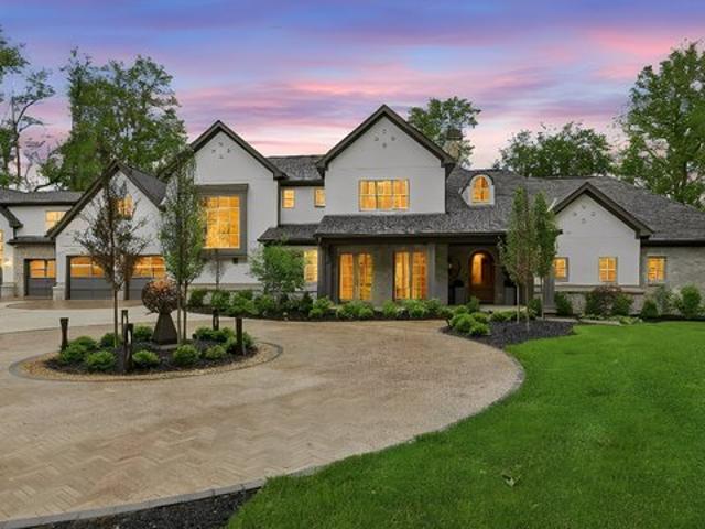 510 Kessler Boulevard West Dr, Indianapolis, IN 46228