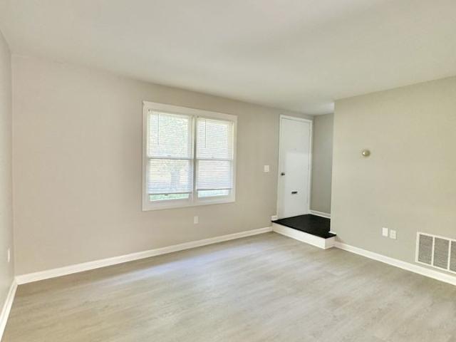 510 Holladay Drive 1 Bedroom Apartment for Rent at 510 Holiday Dr, Danville, KY 40422