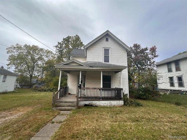 510 Harris St, Jackson, MI 49201