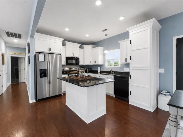 510 Hillsview Lane