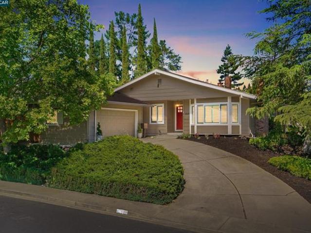 510 Old Orchard Dr, Danville, CA 94526