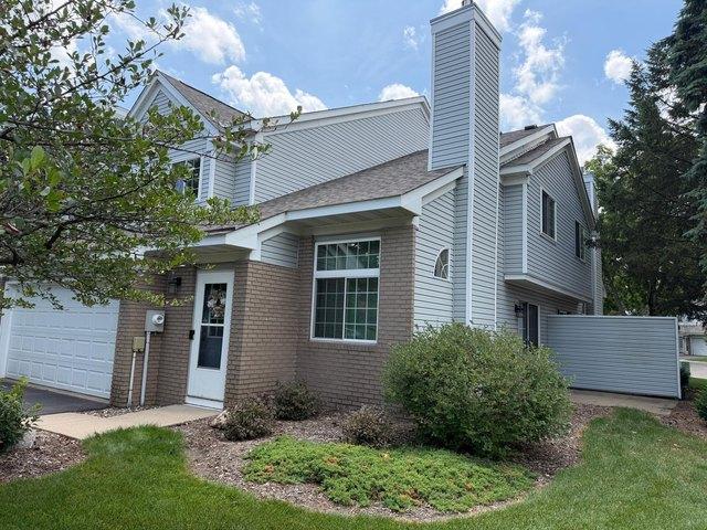 510 Lovell Ave Apt 4, Roseville, MN 55113