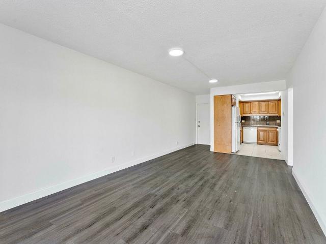 510 Lake Shore Drive, Unit #2, Lake Park, US, FL