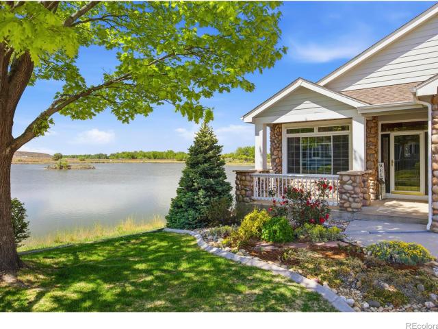 510 Lakeside Place