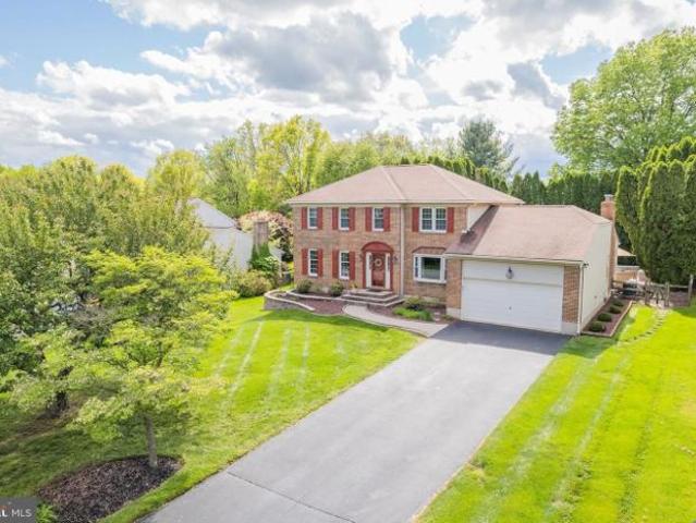 510 Langwater Dr, Newark, DE 19711