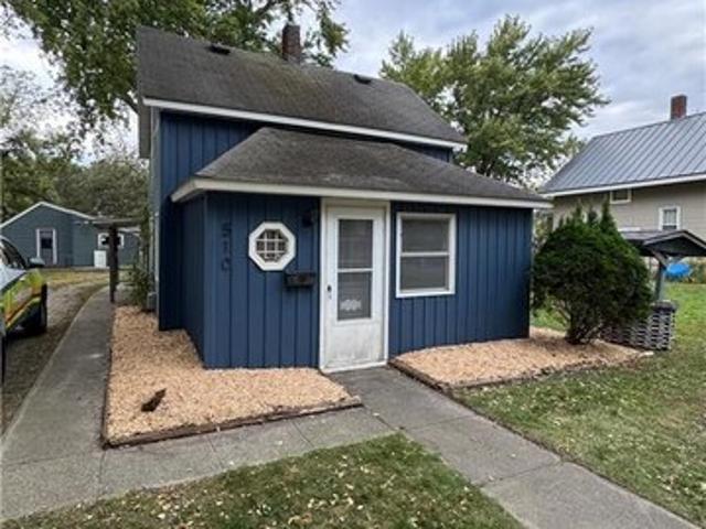 510 Monroe St SE, Hutchinson, MN 55350