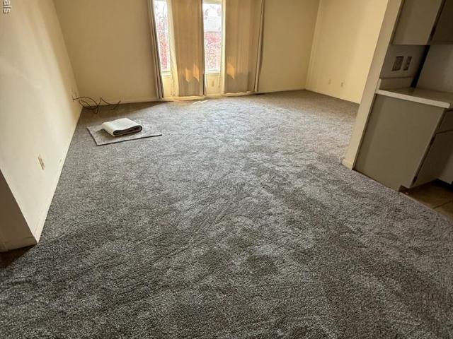510 Montrose Avenue # 6