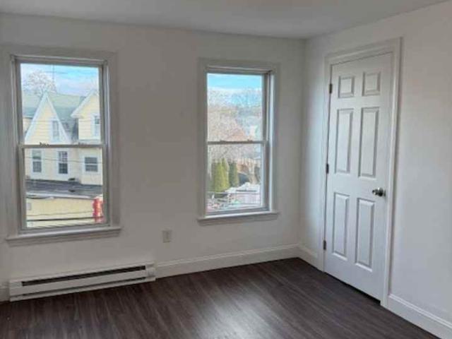 510 Maple St 3 Bedroom Apartment for Rent at 510 510 Maple Street 510 Maple Street, Manchester, NH 03104 Straw Smyth