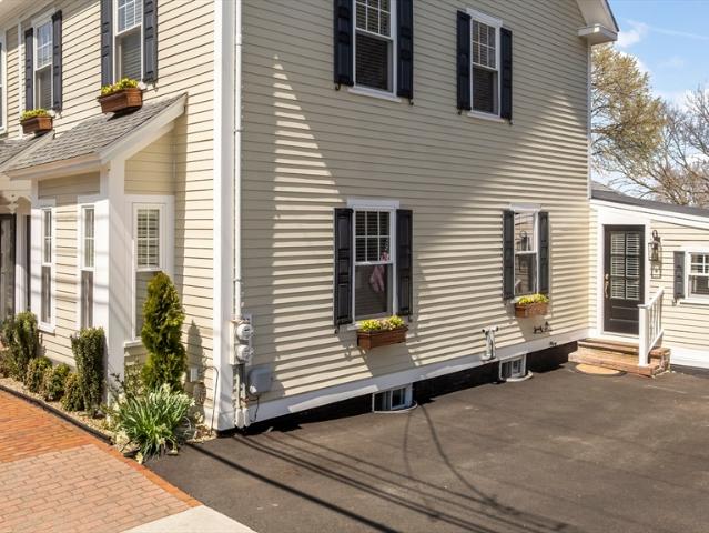 510 Merrimac St, Newburyport, MA 01950 | MLS #73505