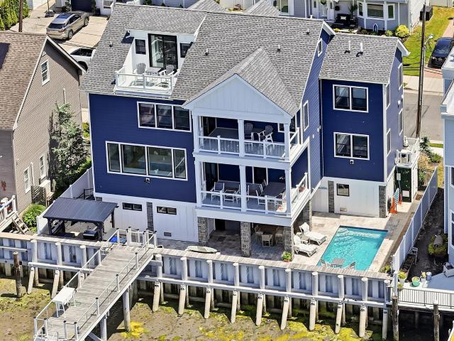 510 N Harvard Ave