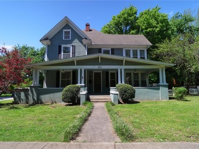 510 N Mount Olive St, Siloam Springs, AR 72761