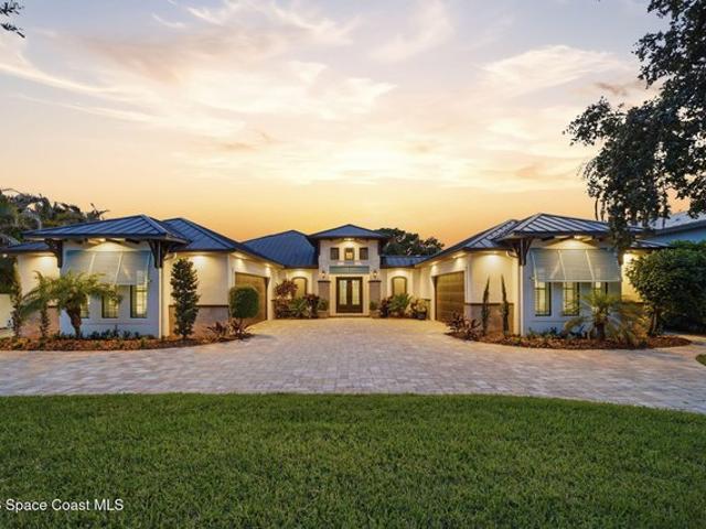 510 N Riverside Dr, Indialantic, FL 32903