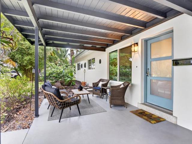 510 NE 8th St, Pompano Beach, FL 33060