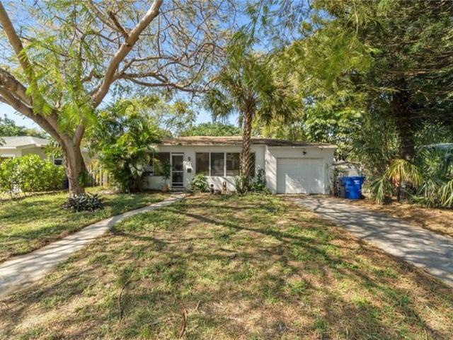 510 S 29th Ct, Hollywood, FL 33020