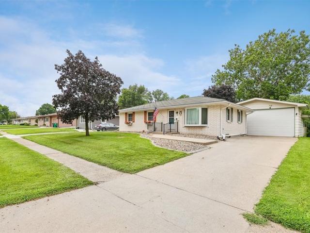 510 SE Sharon Dr, Ankeny, IA 50021
