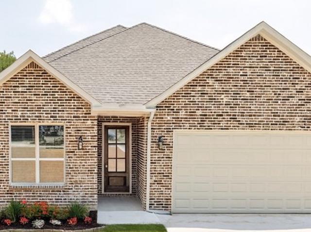 510 Palmetto Ct, Runaway Bay, TX 76426
