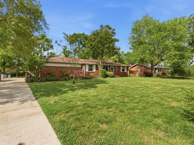 510 Rochelle Dr