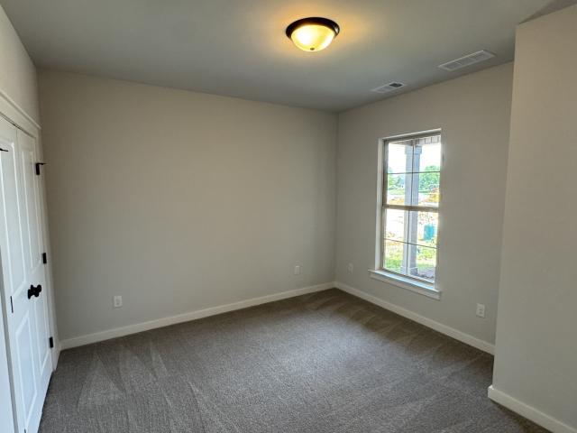 510 W Foxrun