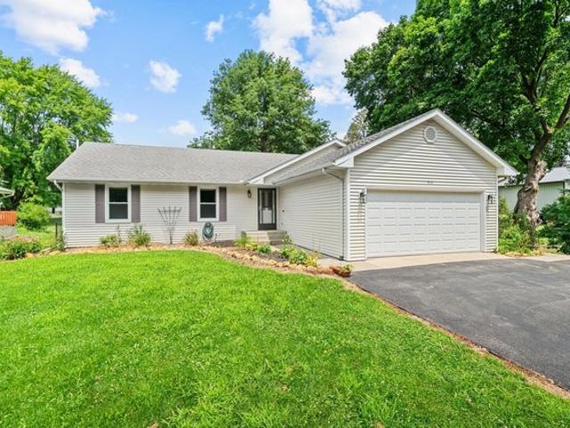 510 W Hitt St, Mount Morris, IL 61054