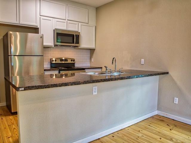 510 W Jefferson St, Brenham, TX 77833