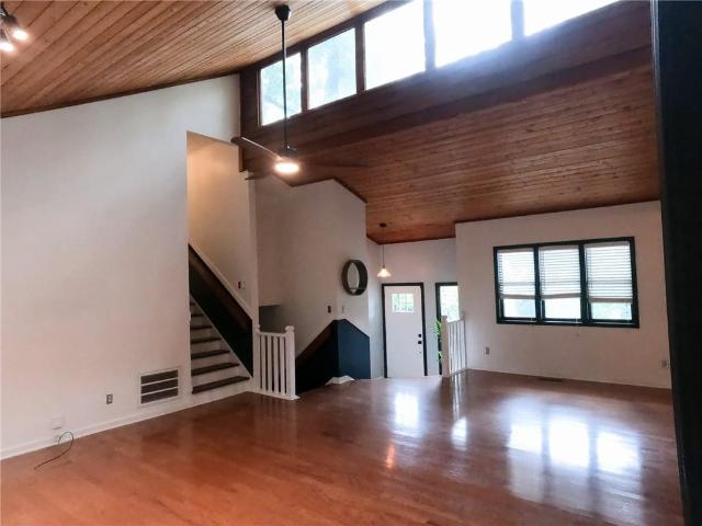 510 Wood Valley Trc