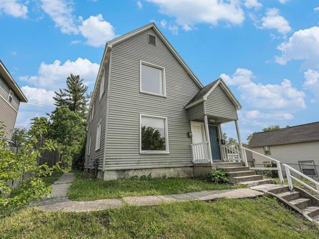 510 Woodlawn St SE, Grand Rapids, MI 49507