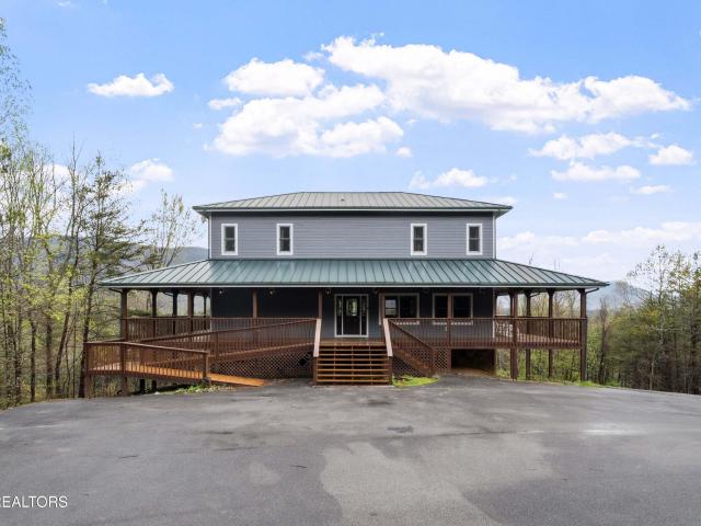 510 Wildflower Ridge Rd, Gatlinburg, TN 37738 | MLS #1332 | Compass