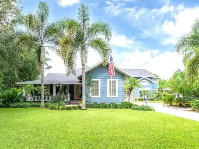 5114 N BRANCH AVE, TAMPA, FL 33603 Single Family Residence For.