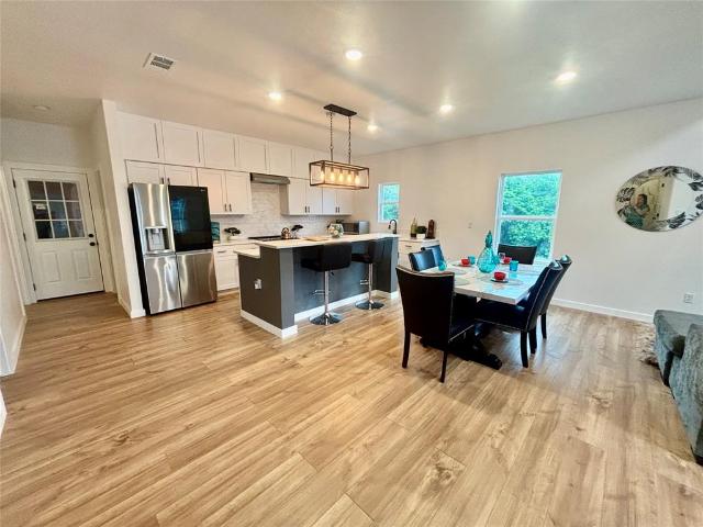 5114 Stoneridge Drive