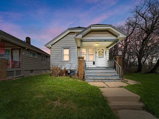 5114 W Burnham St, West Milwaukee, WI 53219