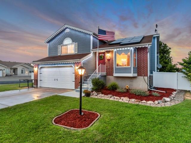 5114 W Eagle Wood Dr, West Valley City, UT 84120