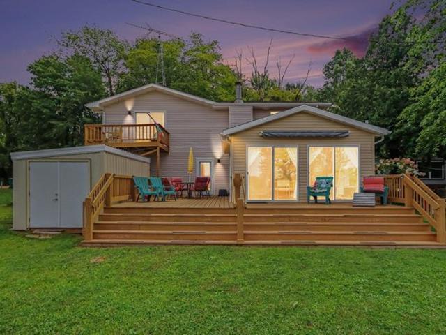 51156 Maple Rd, Marcellus, MI 49067
