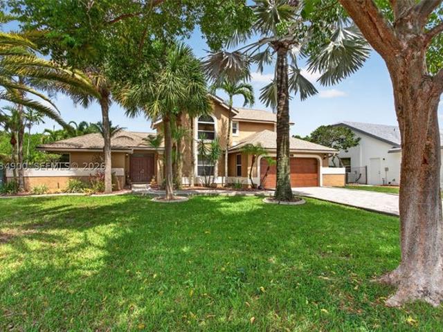 5115 NW 51st Ave, Coconut Creek, FL 33073