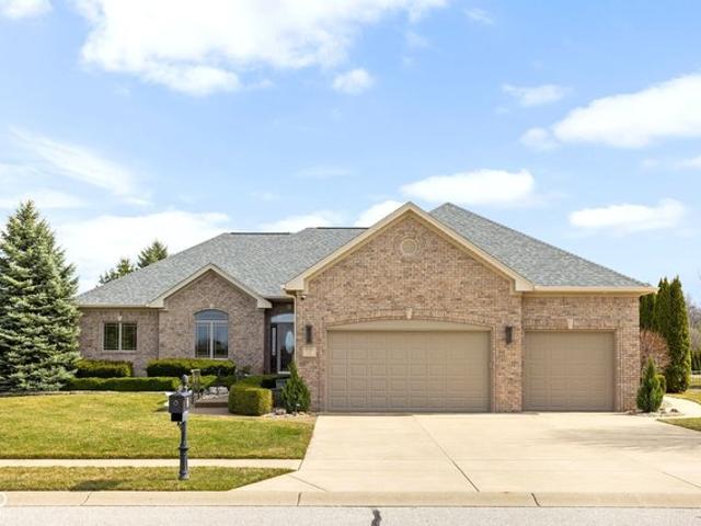 5115 Alyshia Pkwy, Bargersville, IN 46106