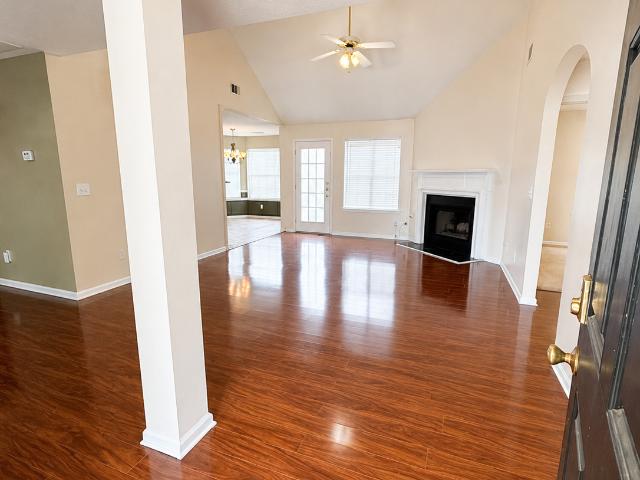 5115 Towne Park Drive