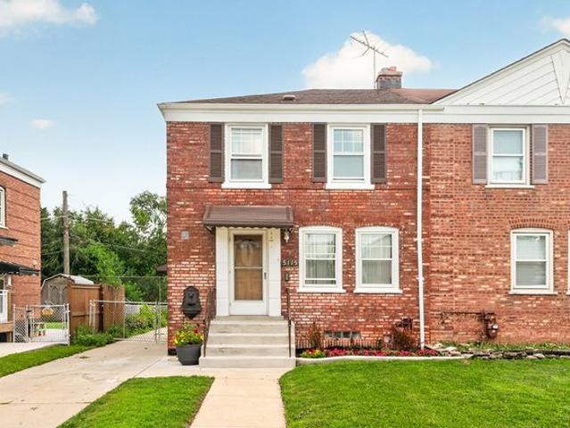 5115 W 63rd Pl, Chicago, IL 60638