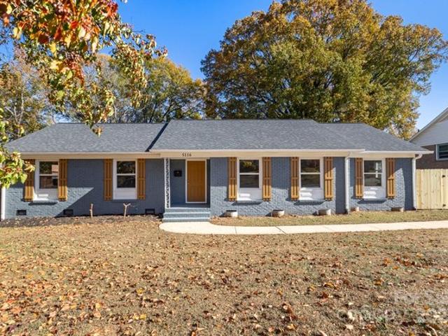 5116 Carriage Drive Cir, Charlotte, NC 28205