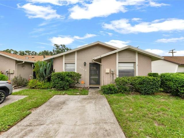 5116 Lesher Ct, Tampa, FL 33624