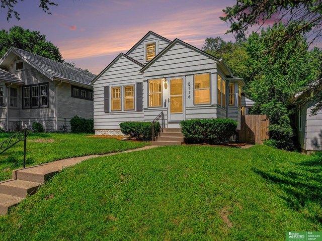 5116 Pinkney St, Omaha, NE 68104